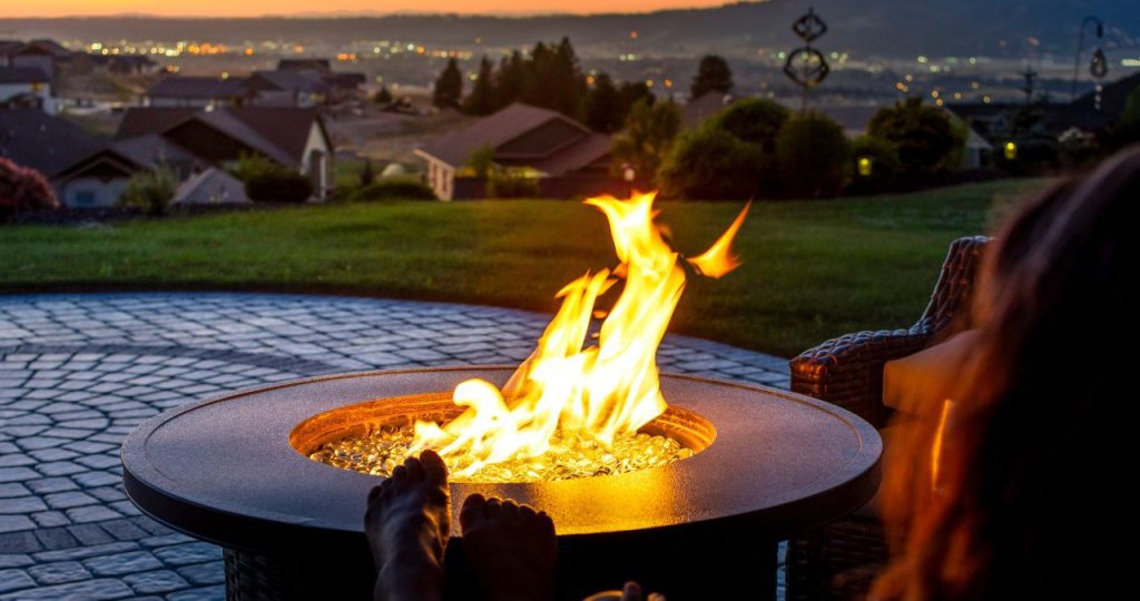 Fire Pit Debate: Wood-Burning vs. Gas—Which is Right for You?
